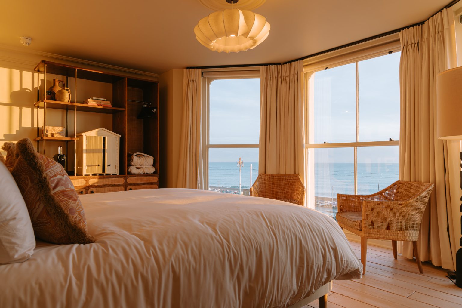 Luxury hotel rooms in Brighton at No. 124 by GuestHouse
